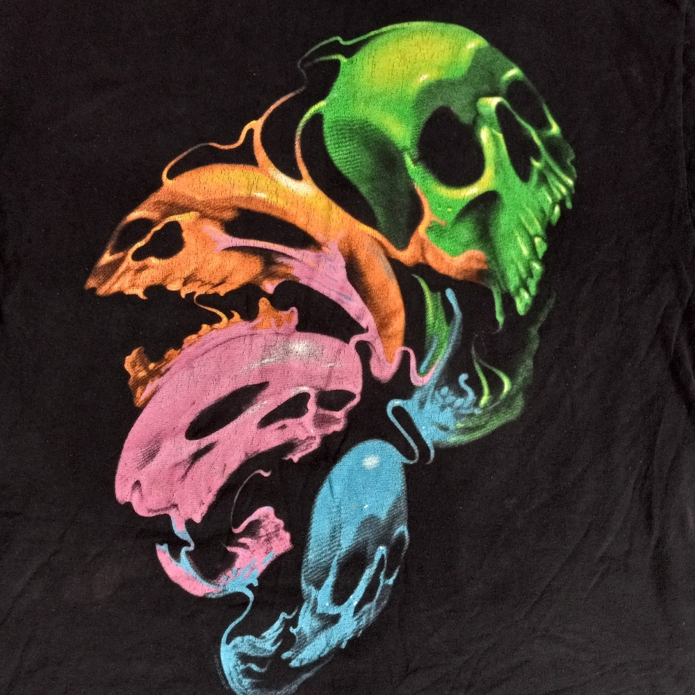 Sale! Vintage Liquid Blue Twisted Neon Skulls Af Grap… - Gem